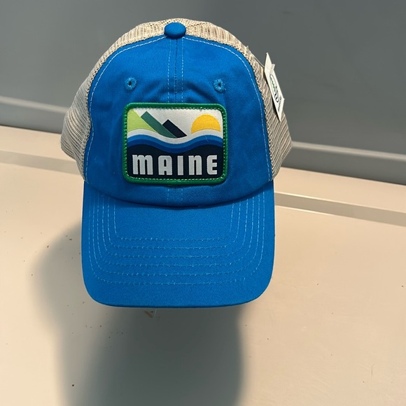 Woods and Sea | Accessories | Nwt Maine Mount Katahdin And Lake Scene ...